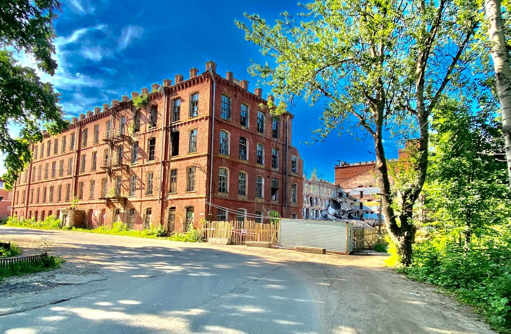 Unutulmaz olayların yeri Прохоровская мануфактура, Прядильно-ткацкая фабрика Пролетарский Авангард, Vishniy Volochek, foto