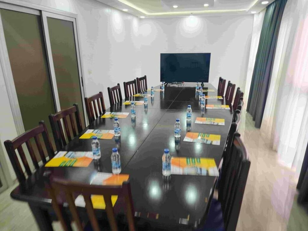 Eğitim merkezleri Barco Office African De Renforcement Des Compétences, Abican, foto