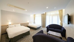 WeBase Kamakura (Kanagawa Prefecture, Enoshima Electric Railway, Kamakura Station), otel  Kamakura'dan