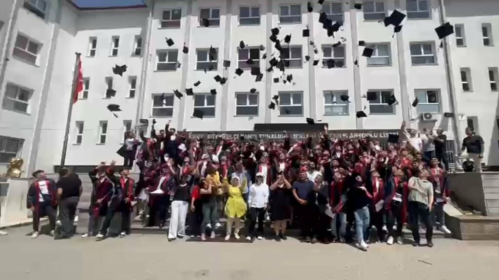 Lise Şehit Büyükelçi Daniş Tunalıgil Mesleki ve Teknik Anadolu Lisesi, Ankara, foto