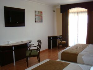 Hotel Dubrovnik (Yucatán), otel  Yucatan Eyaleti'nden