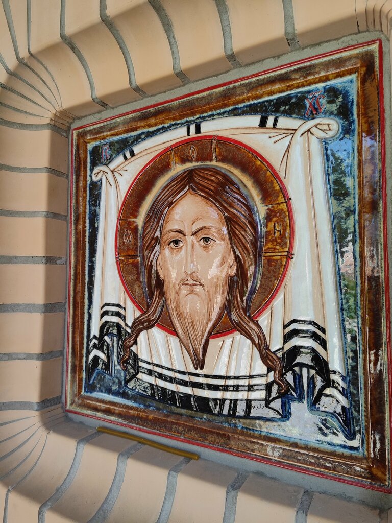 Şapel, haç anıtı Часовня Спаса Нерукотворного Образа, Saint‑Petersburg ve Leningradskaya oblastı, foto