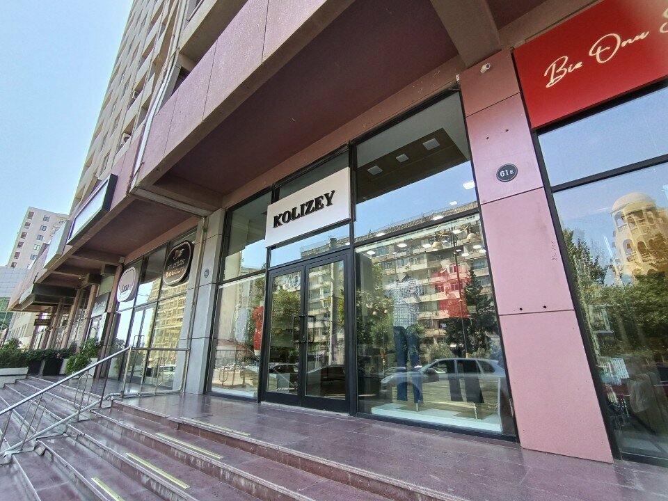 Giyim mağazası Kolizey, Bakü, foto