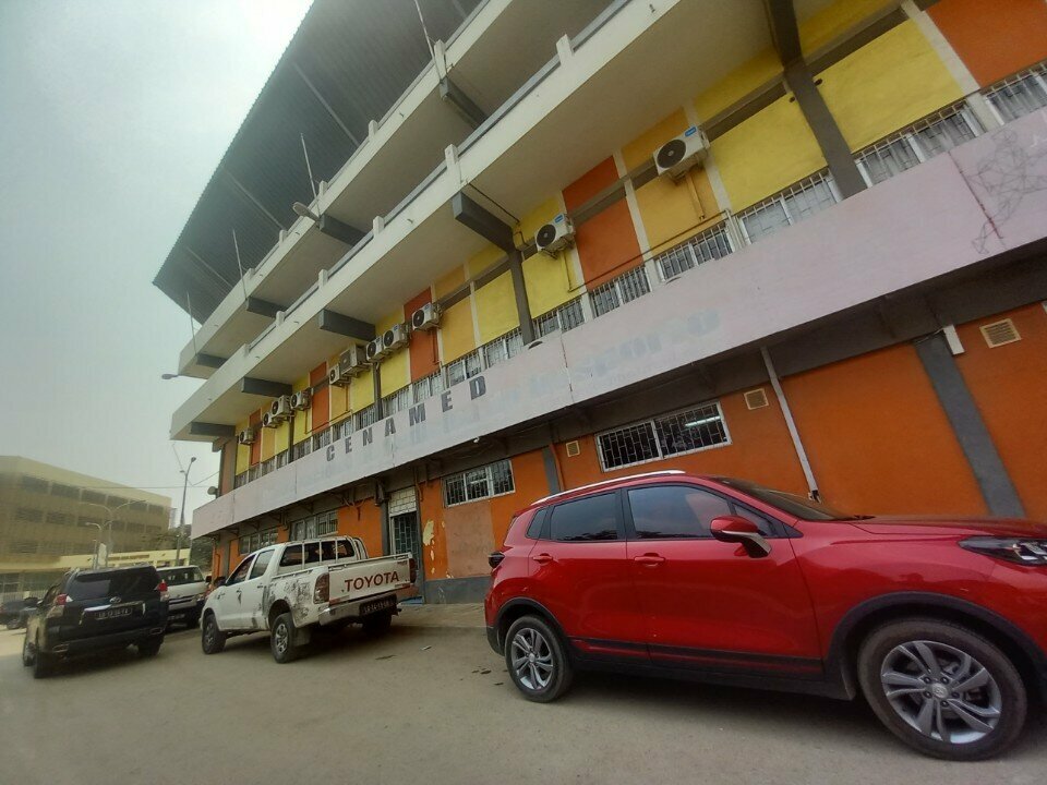 Sağlık merkezleri Centro Nacional de Medicina do Desporto, Loanda, foto