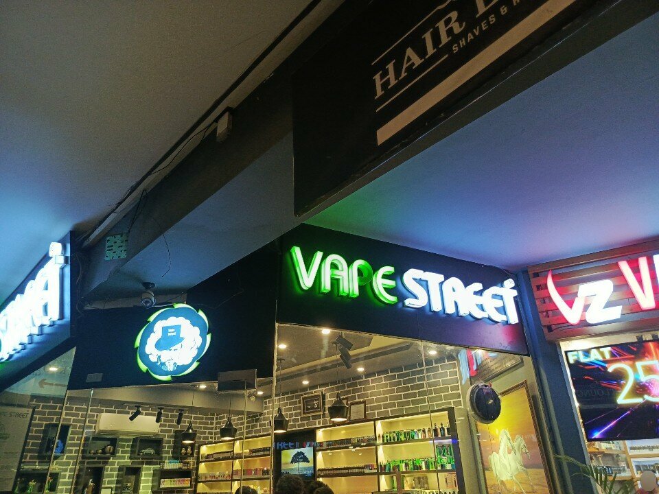 Yönetim ofisi Vape City, Islamabad, foto