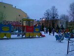 Playground (9-я Красноармейская улица No:9), oyun alanı  Saint‑Petersburg'dan
