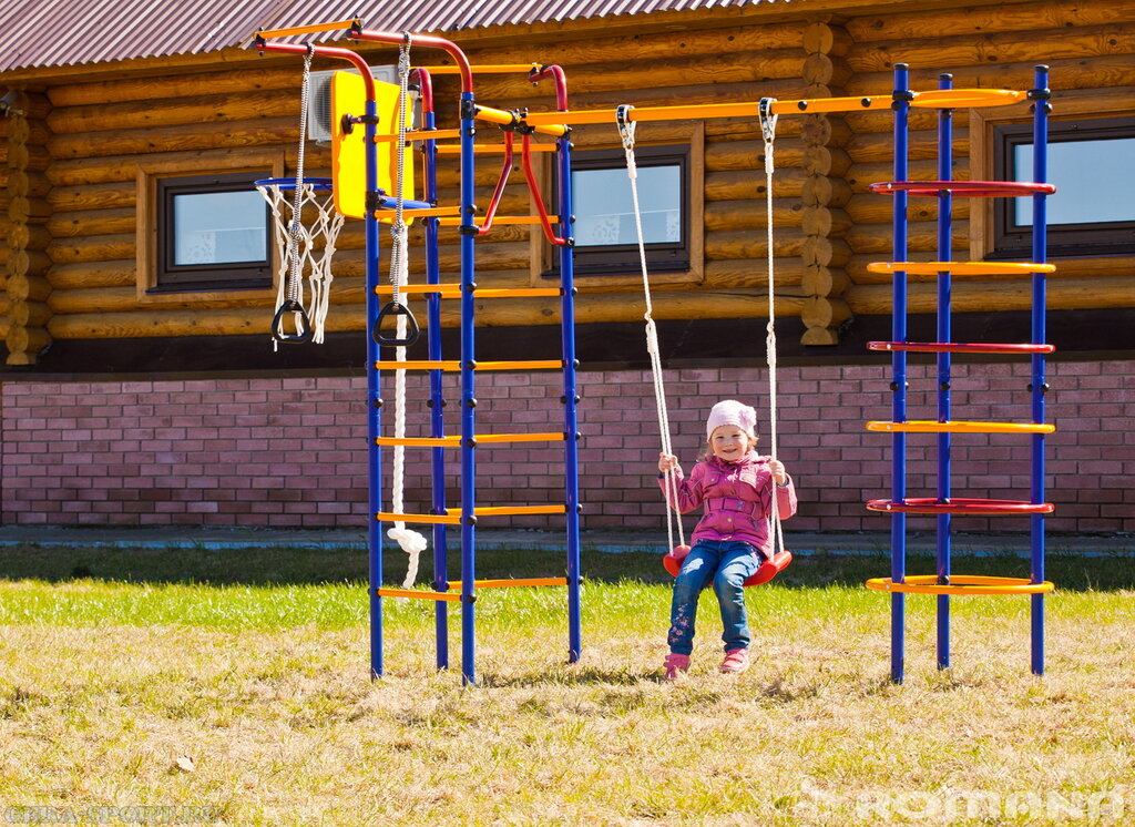 Fitness ve spor ekipmanı firmaları Turnik-online.ru, Moskova, foto