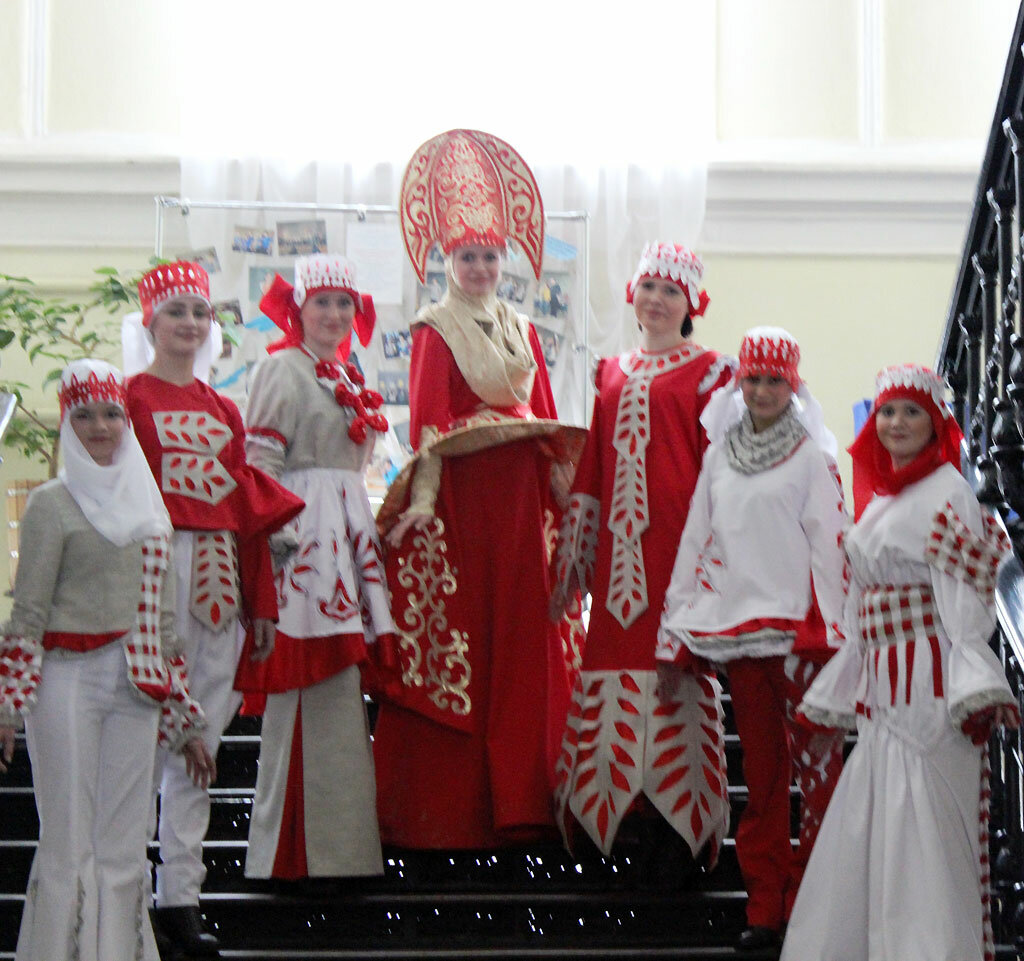 Belediyeler, devlet daireleri Administratsiya gorodskogo poseleniya Gorod Sosensky, Sosenski, foto