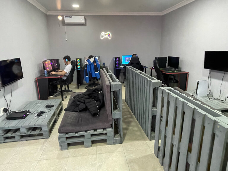 Oyun salonları Brooklyn, Dağıstan, foto