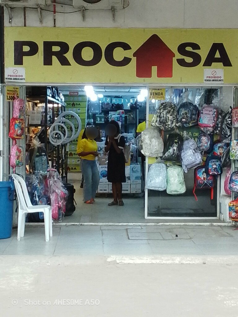 Çanta ve valiz mağazaları Mercado, Loanda, foto