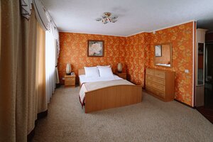 Patriot (ulitsa Kirova No:22Г), otel  Smolensk'ten