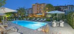 Boutique Hotel Al Grappolo d'Oro (Umbria, Perugia, Via Principe Umberto, 24), otel  Umbria'dan