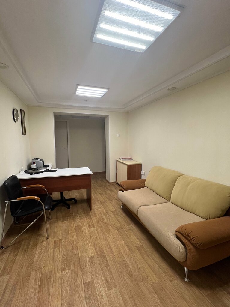 Özel ağız ve diş sağlığı klinikleri ve muayenehaneleri Stomatologichesky tsentr Magistr, Polyarny, foto