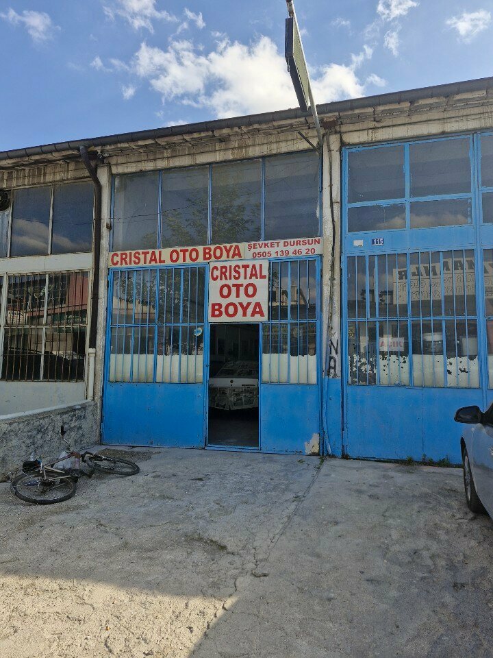 Otomobil servisi Cristal Oto Boya, Konya, foto