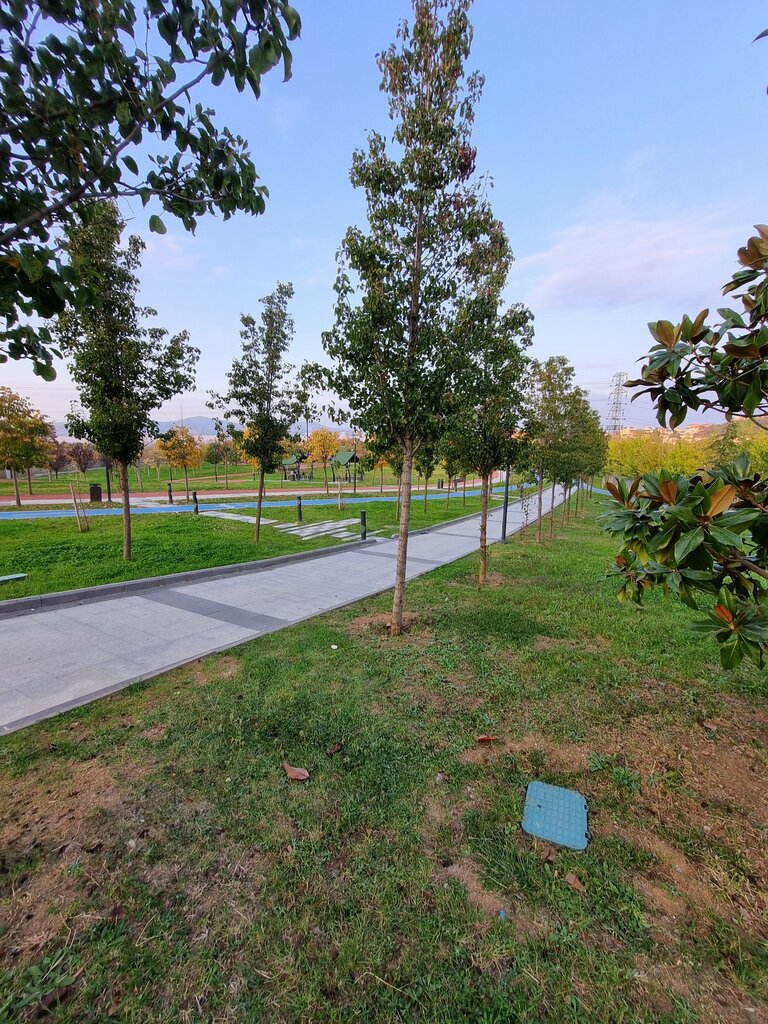 Kültür ve eğlence parkları Gölcük Millet Bahçesi, Gölcük, foto