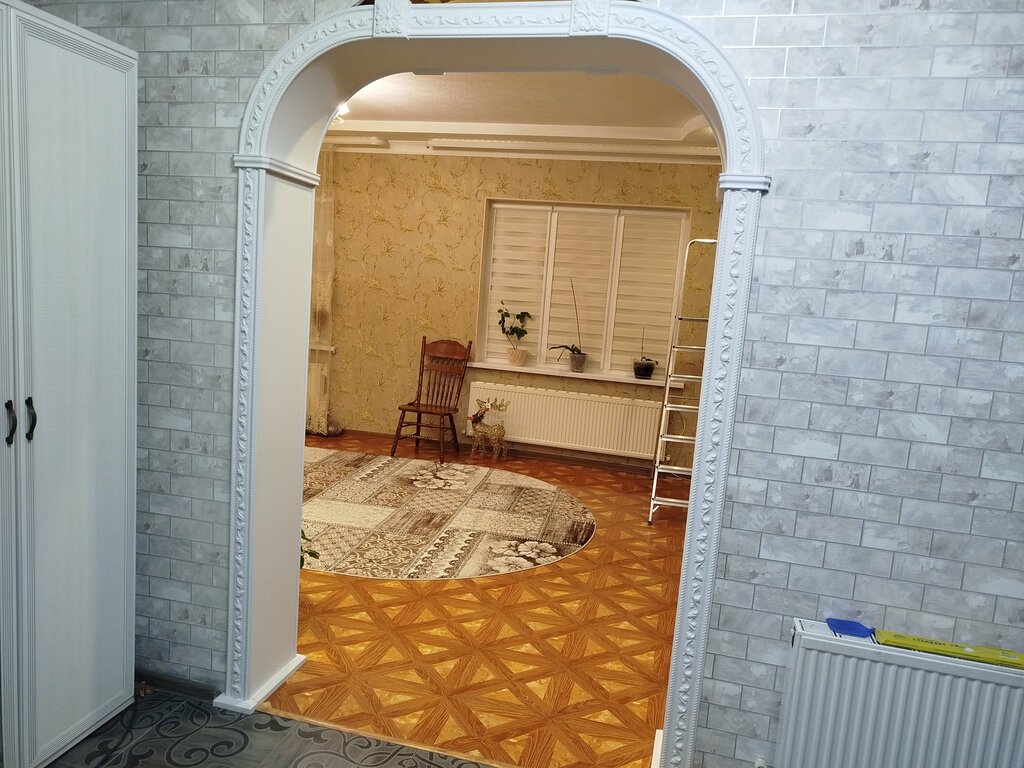 Kapılar Arkada, Korenovsk, foto