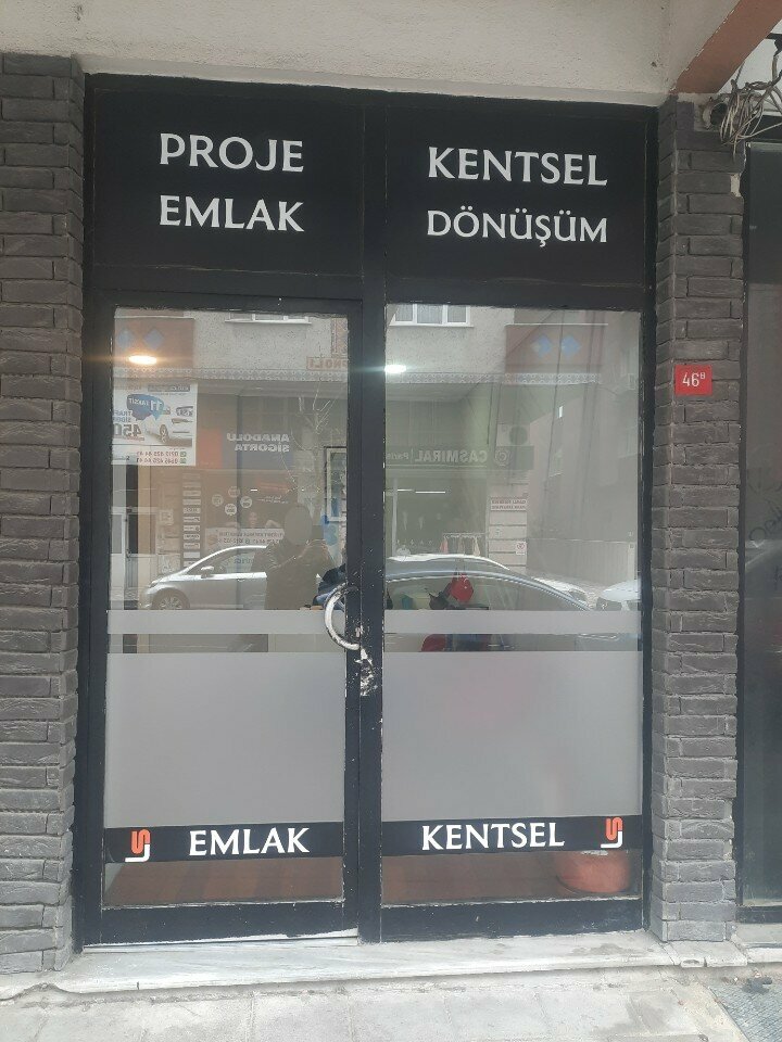 Emlak ofisi Karlı Emlak, İstanbul, foto