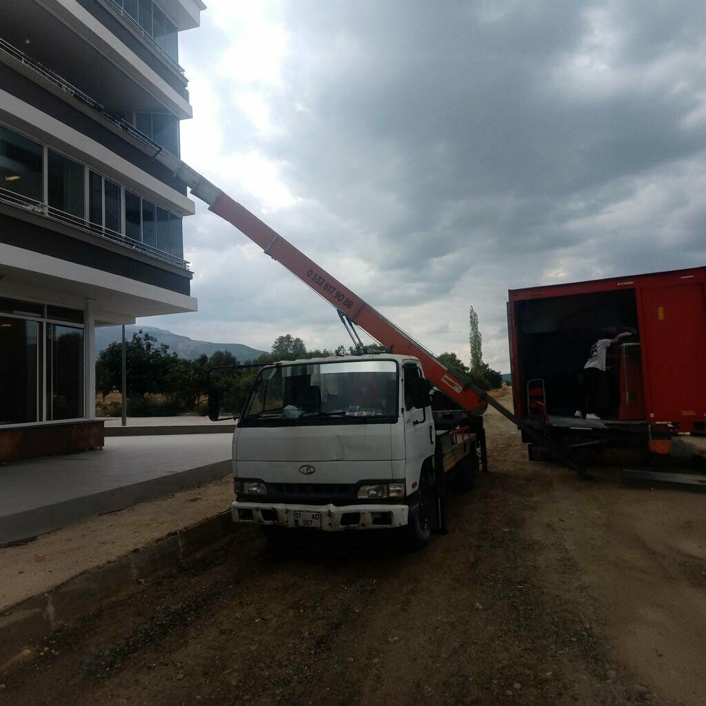 Süpermarket Şok, Tire, foto