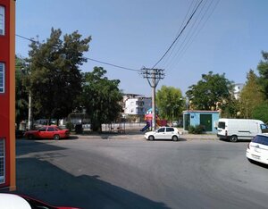 Hamdi akbıyık parkı (İzmir, Bornova, Tuna Mah., 5501. Sok.), kültür ve eğlence parkları  İzmir'den