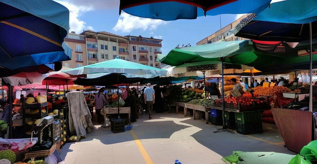 Pazarlar ve çarşılar Cuma Pazarı Hapan Altı, Terme, foto
