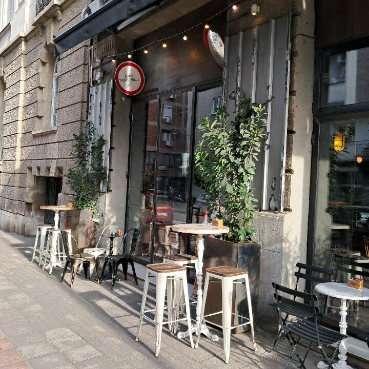 Kafe Caffe Zona Industriale, Belgrad, foto