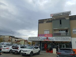 Champi10park (İzmir, Çiğli, Yeni Mahalle Mah., 8766 Sok., 39), lunapark  İzmir'den
