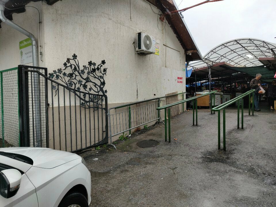 Kasap, şarküteri Grom, Belgrad, foto