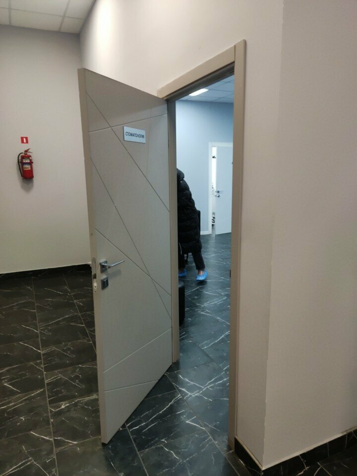 Özel ağız ve diş sağlığı klinikleri ve muayenehaneleri Кабинет стоматолога Дворника Александра, Saint‑Petersburg, foto