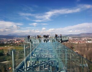 Isparta Cam Seyir Terası (Isparta, Isparta Merkez, Dere Mah.), seyir terası  Isparta'dan