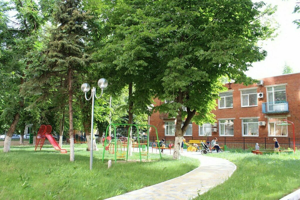 Konut blokları Dom V Chistyakovskoy roshche, Krasnodar, foto