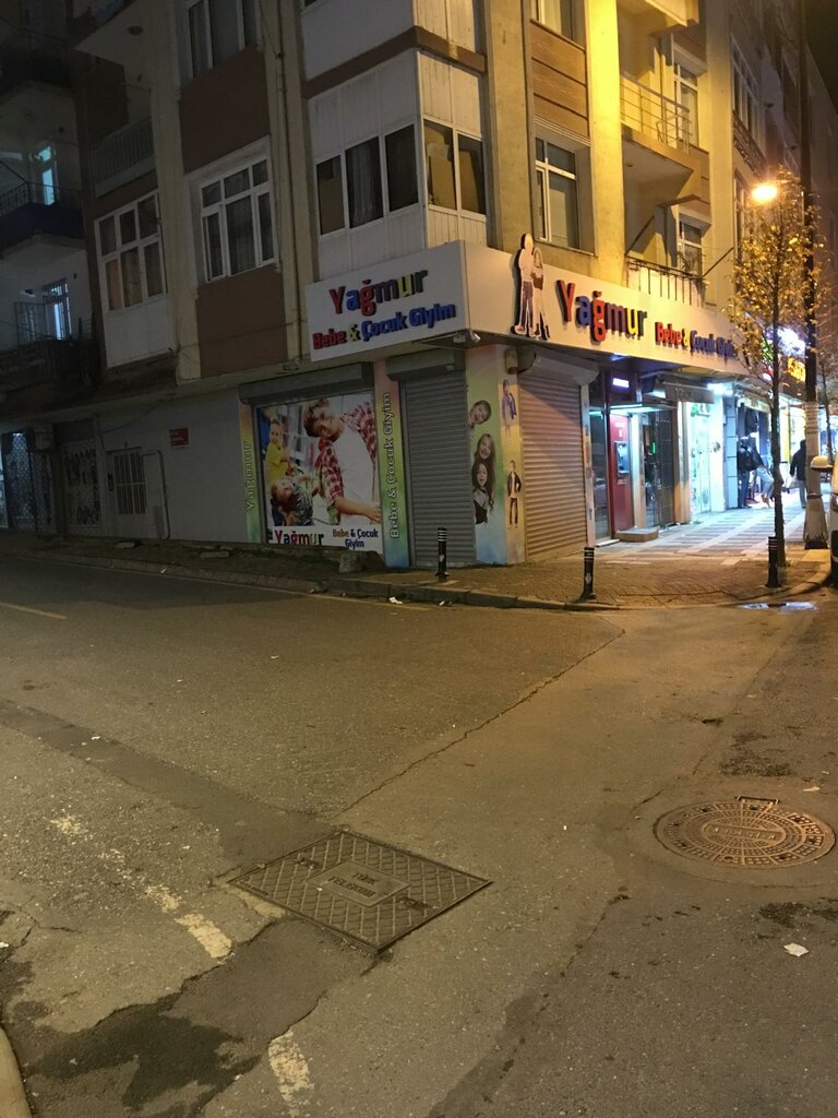 Giyim mağazası Yağmur Bebe ve Çocuk Giyim, İstanbul, foto