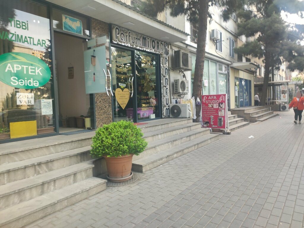 Kozmetik ve parfümeri mağazaları Parfum milord, Bakü, foto