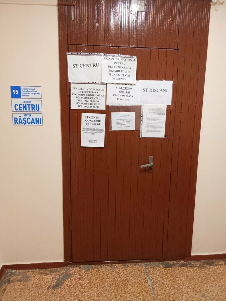 Yönetim ofisi Consiliul National pentru Determinarea dizabilitatii si Capacitatii de Munca, Kişinev, foto