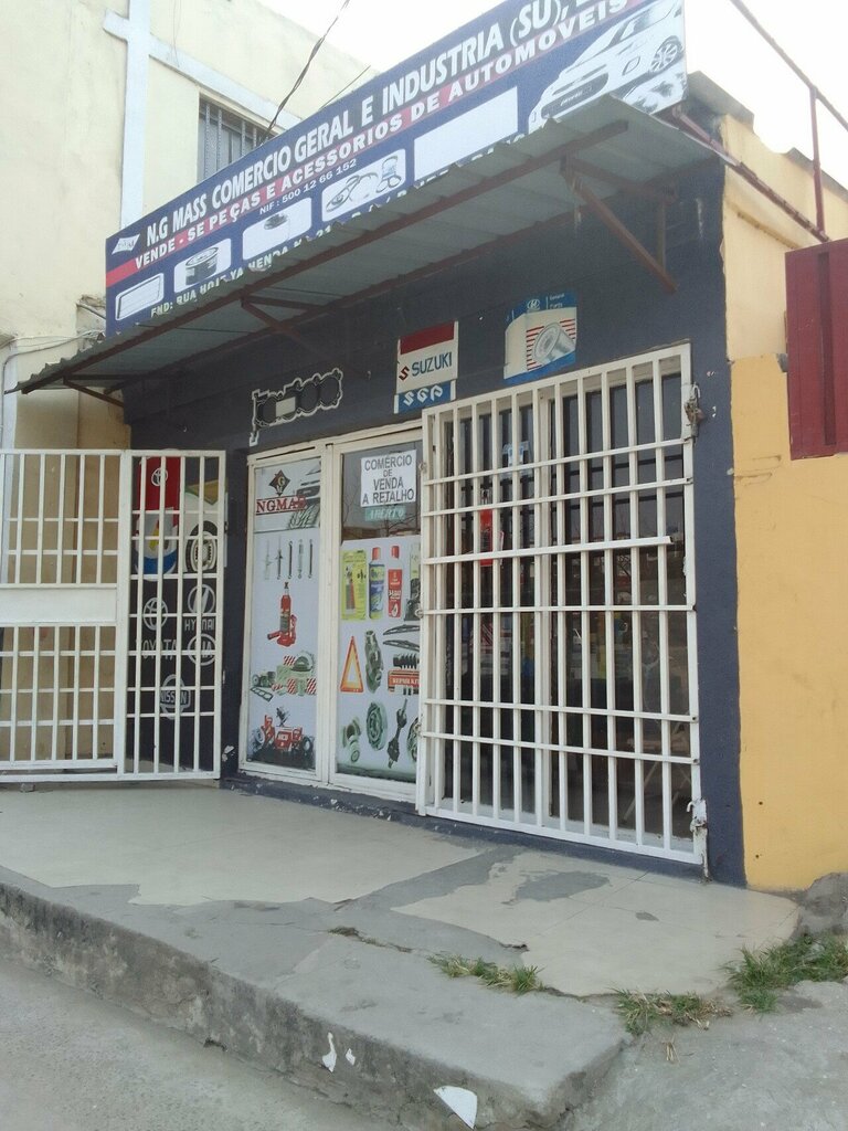 Sanayi ekipmanları firmaları MG mass, Loanda, foto