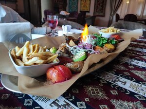 Kamin (Leningrad Region, Vyborgskiy District, Roschino), kafe  Saint‑Petersburg ve Leningradskaya oblastından