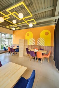 4 Сыра (Pobedy Avenue No:103, Cherepovets), kafe  Cherepovets'ten