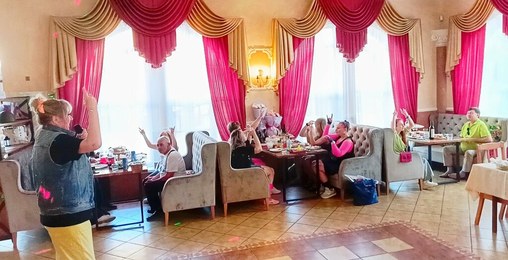 Kafe Загородный очаг, Krasnodarski krayı, foto