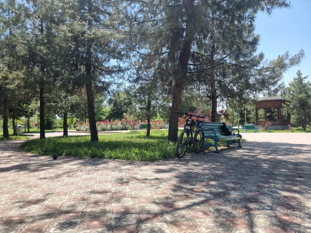 Kültür ve eğlence parkları Парк Наврузгох, Duşanbe, foto