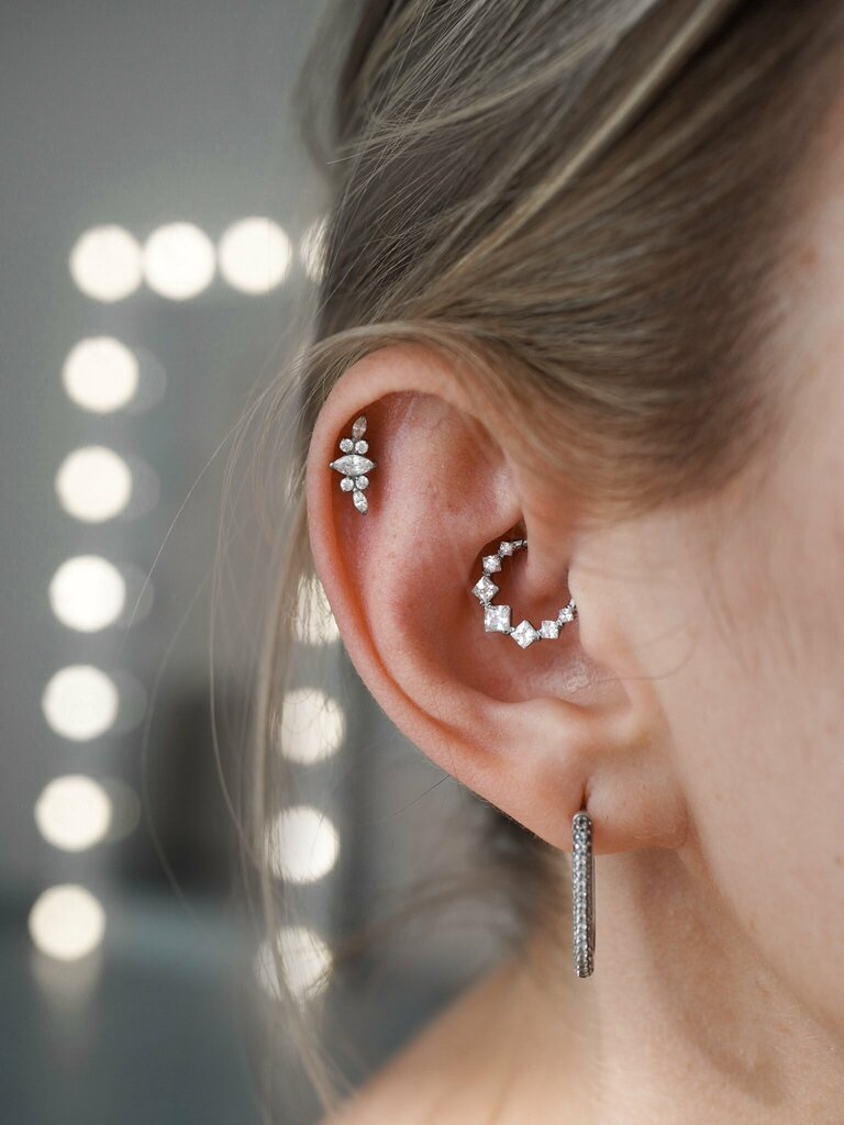 Piercing dükkanı 5.18. 21, Soçi, foto