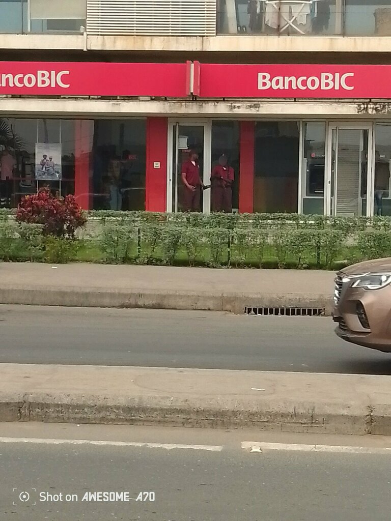 Banka Banco BIC, Loanda, foto