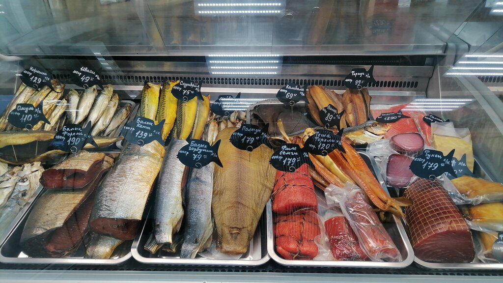 Gıda pazarı Weekend fair, Volokolamsk, foto