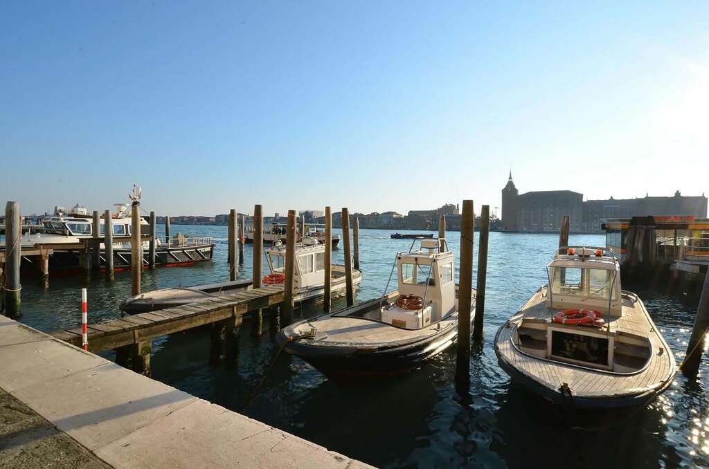 Daireler Archibald, Venedik, foto