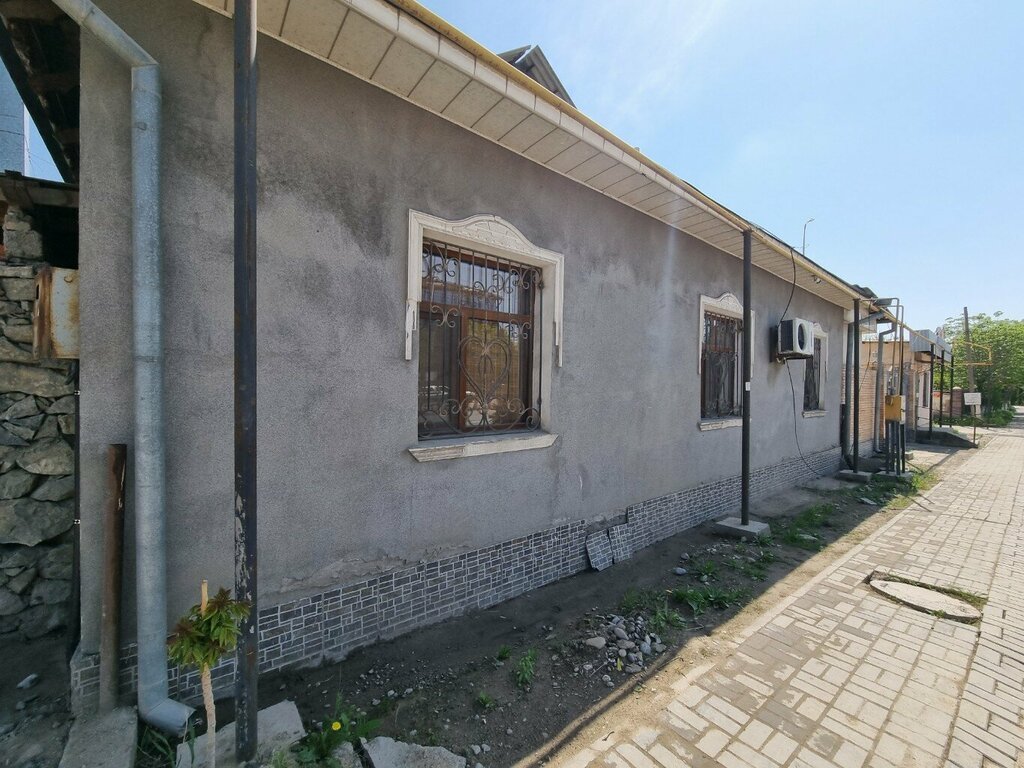 Eczaneler Дәріхана, Türkistan, foto