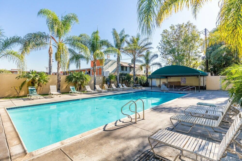 Otel Colonial Pool & SPA Motel, Long Beach, foto