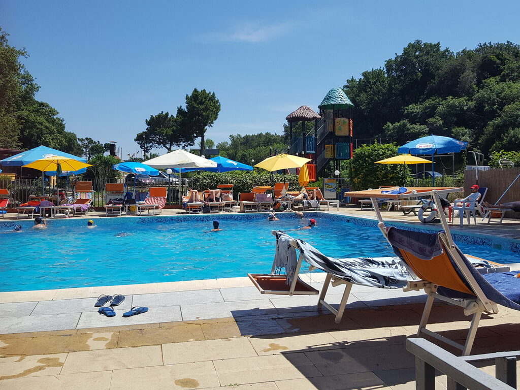 Otel Camping Aurelia Club, Lazio, foto