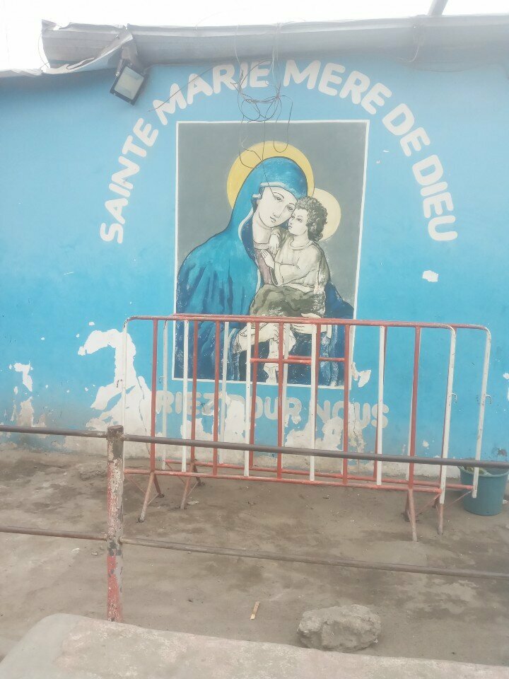 Katolik kiliseleri Saint Peter Chapel, Abican, foto