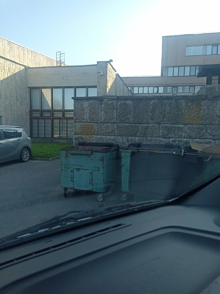 Çöp alanları Trash and garbage disposal area, Saint‑Petersburg, foto
