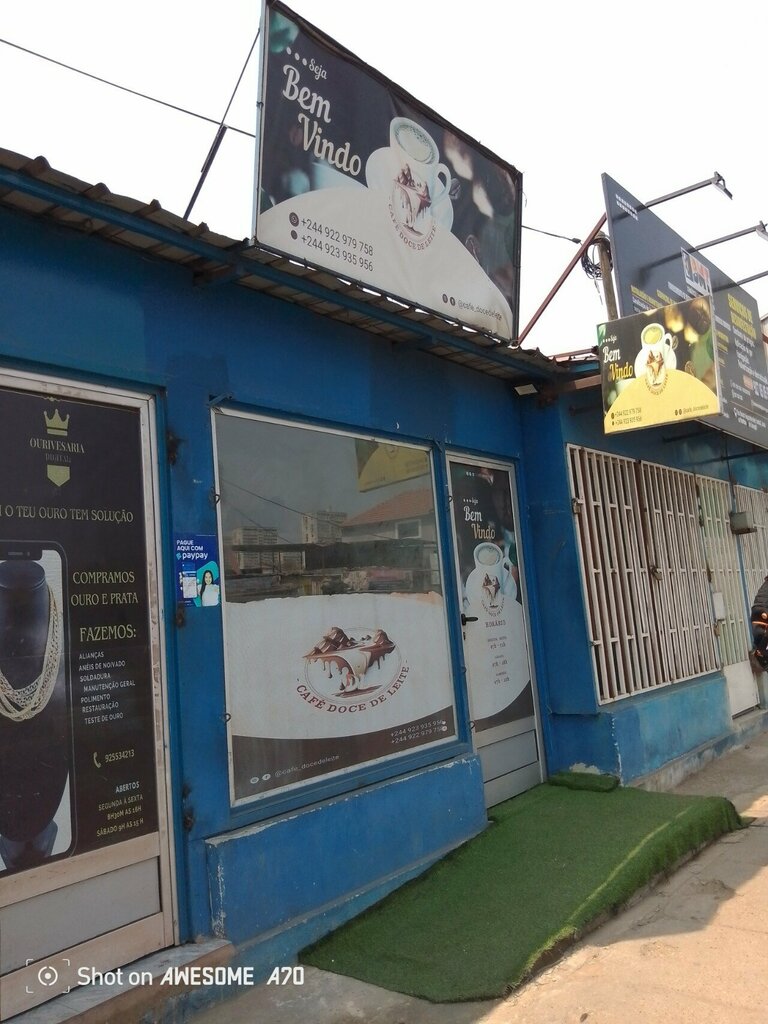 Kafe Café De Leite, Loanda, foto