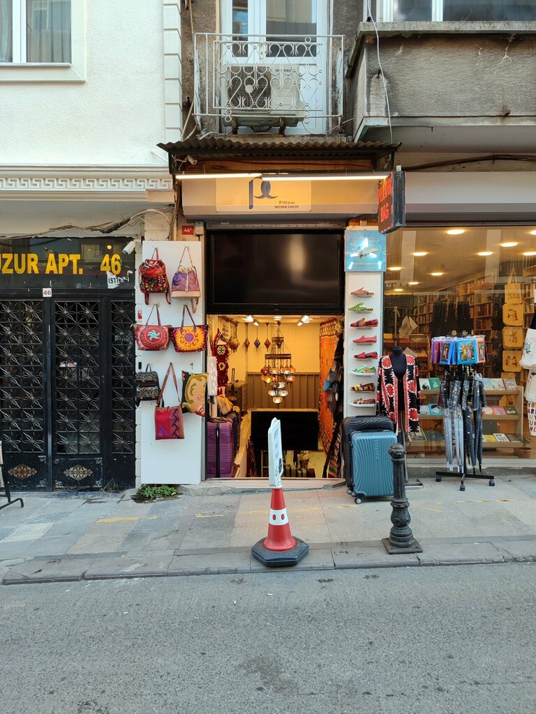 Halı ve halıfleks üretici ve toptancıları Pillow Center, İstanbul, foto