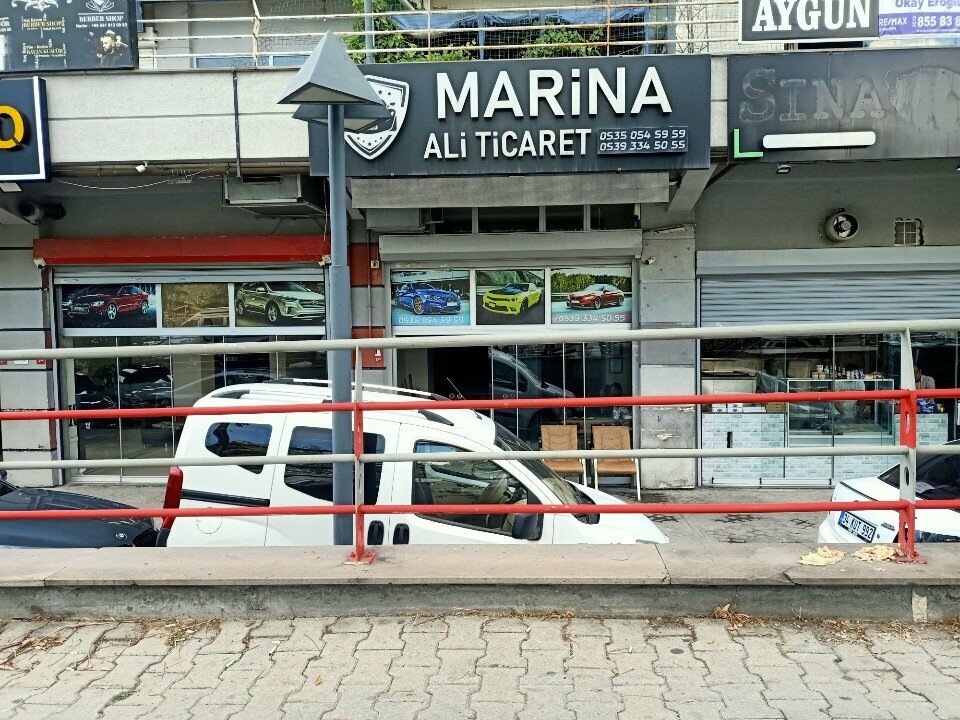Otomobil satış galerileri Marina Ali Ticaret, İstanbul, foto